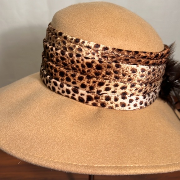 August Accessories | Accessories | Fine Military August Accessories ...